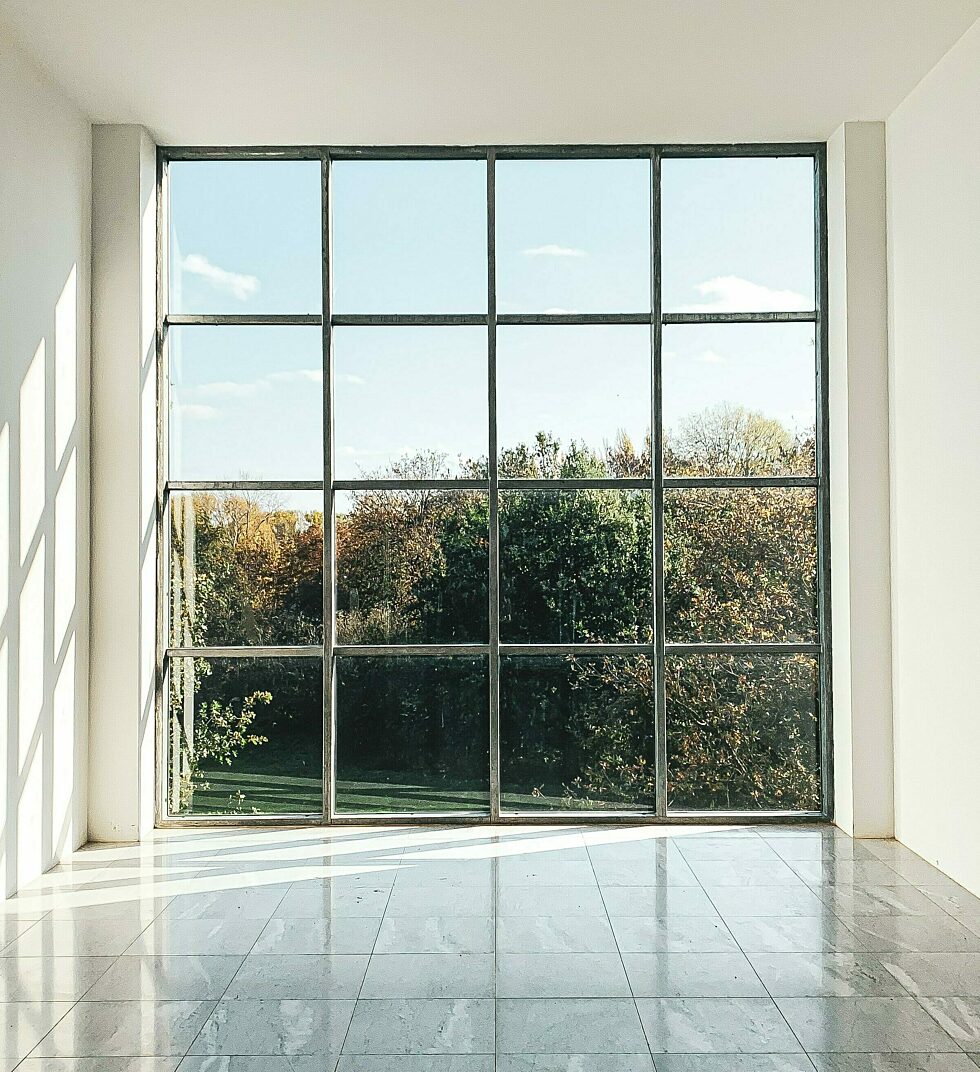 Transparent solar panels, your future window screens | Hestia Magazine